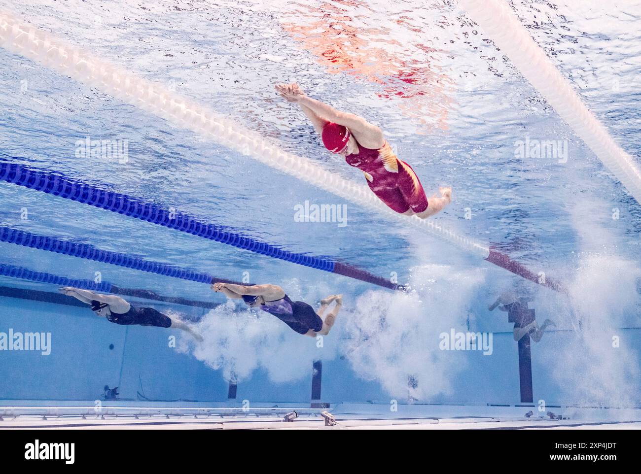 Paris, France. 3rd Aug, 2024. Yu Yiting (R) of China competes during ...
