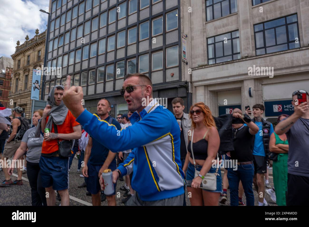 CREDIT MANDATORY © Garry Clarkson / BMT Anti Immigration & Pro ...