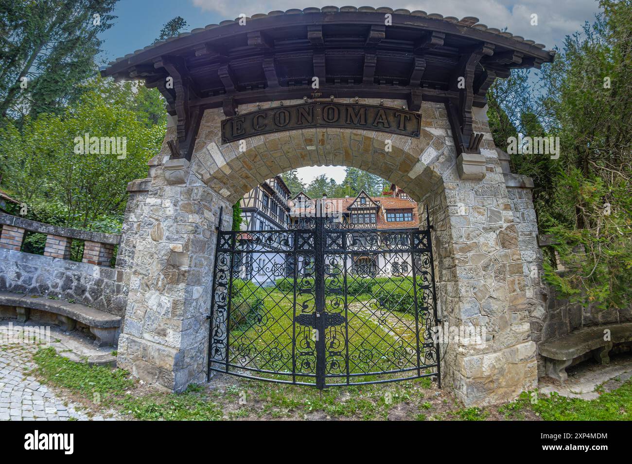 Economat hotel hi-res stock photography and images - Alamy