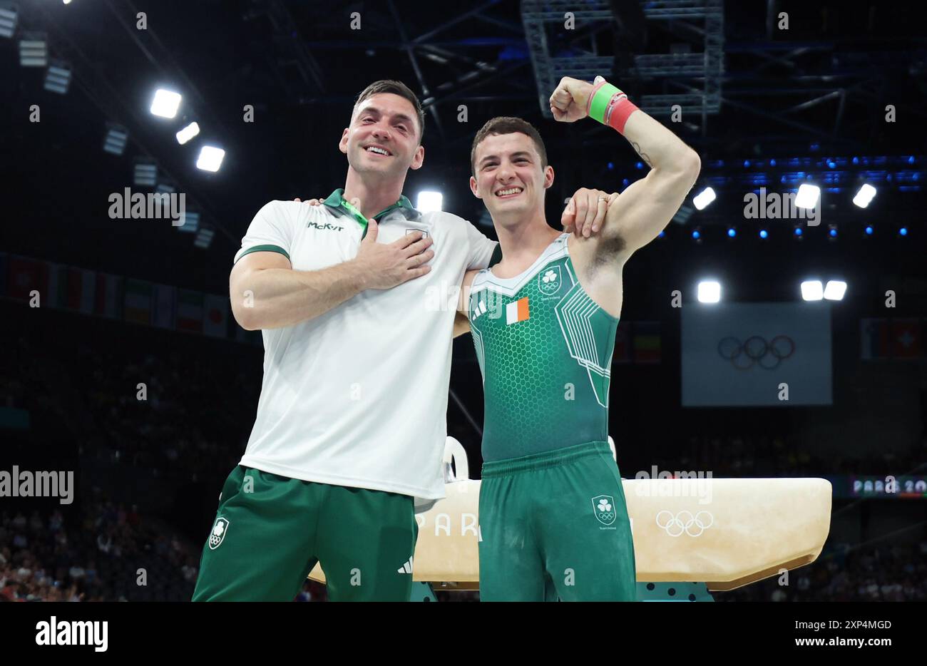 (240803) -- PARIS, Aug. 3, 2024 (Xinhua) -- Rhys Mc Clenaghan (R) of ...