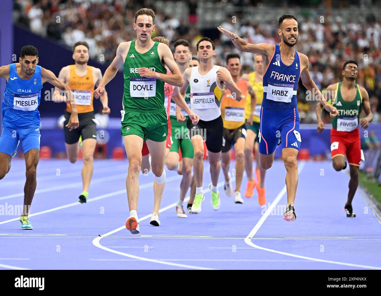 Paris, France. 3rd Aug, 2024. Cathal Doyle (front L) of Ireland and ...