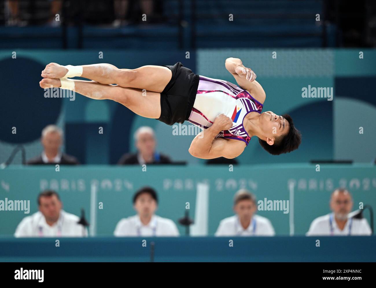 (240803) -- PARIS, Aug. 3, 2024 (Xinhua) -- Carlos Edriel Yulo of ...