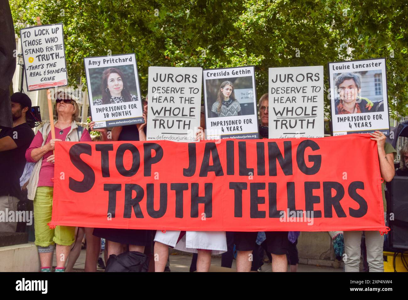 Stop jailing truth tellers hi-res stock photography and images - Alamy