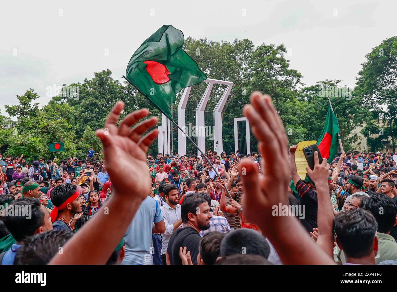 Dhaka, Bangladesh. 3rd Aug, 2024. Protesters take part in a ...