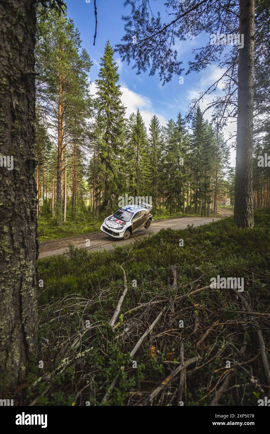 05 PAJARI Sami, MALKONEN Enni, Toyota GR Yaris Rally1, action during ...