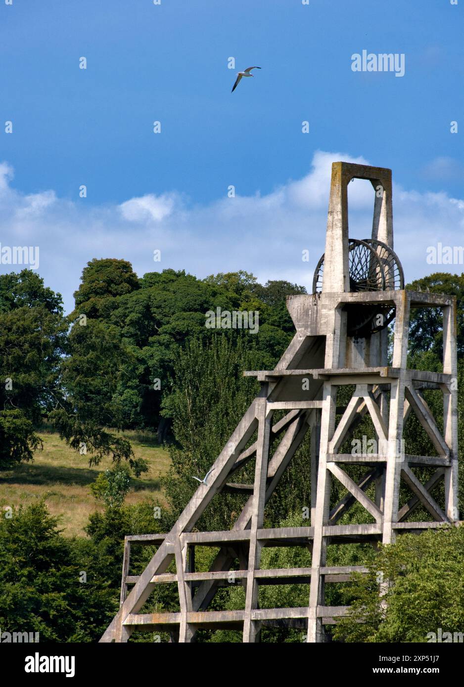 A Memorial To The Local Heritage Of Lochore's Mining History Stock ...