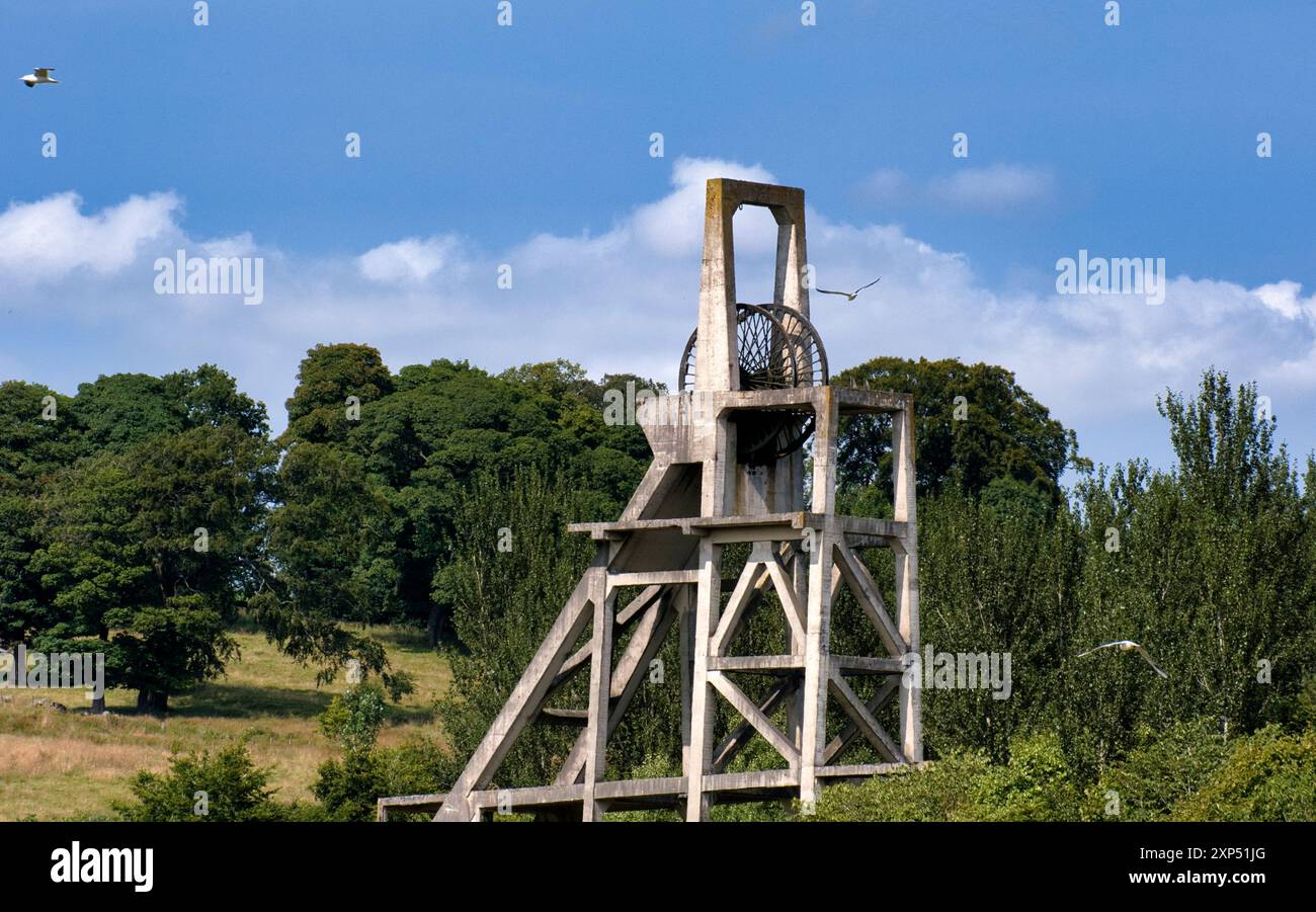 A Memorial To The Local Heritage Of Lochore's Mining History Stock ...