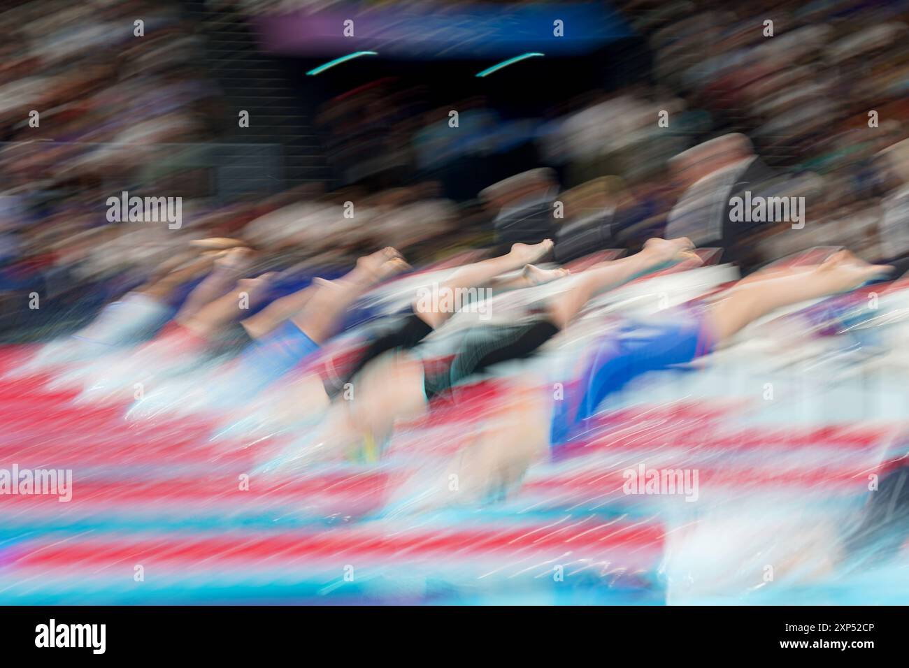 Women jump 50 hi-res stock photography and images - Alamy