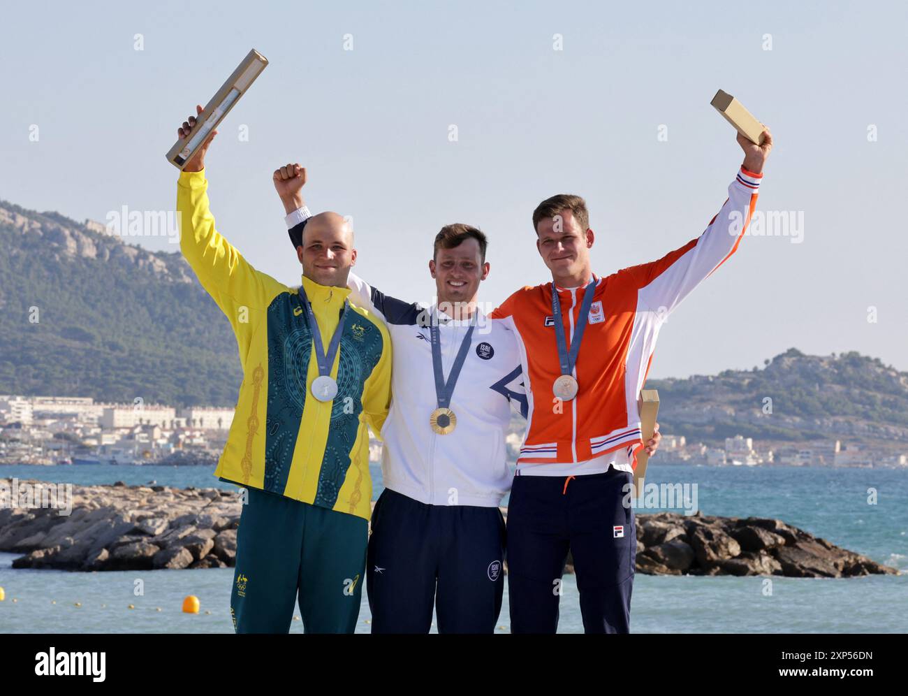 (L to R) Silver medallist Grae Morris of Australia, gold medallist Tom ...