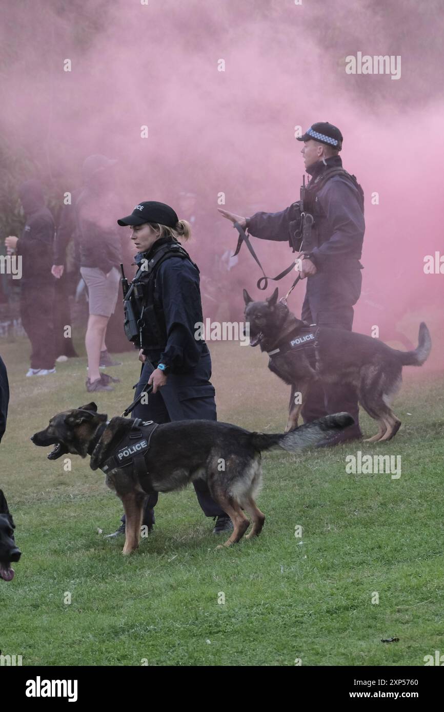Uk riots 2024 hi-res stock photography and images - Alamy