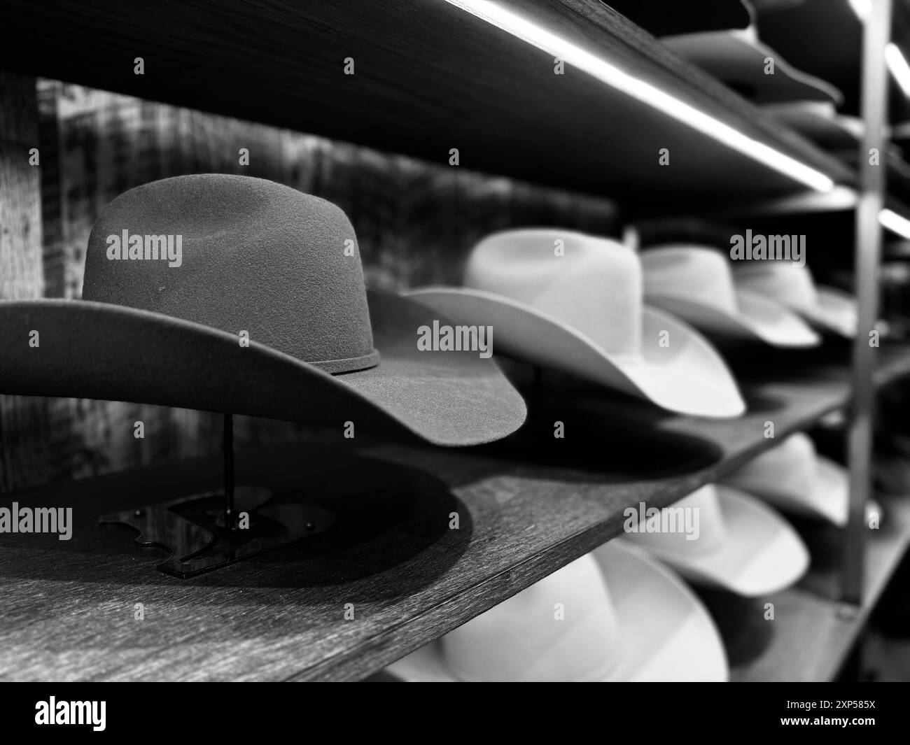 Rack of Cowboy Hats Stock Photo - Alamy