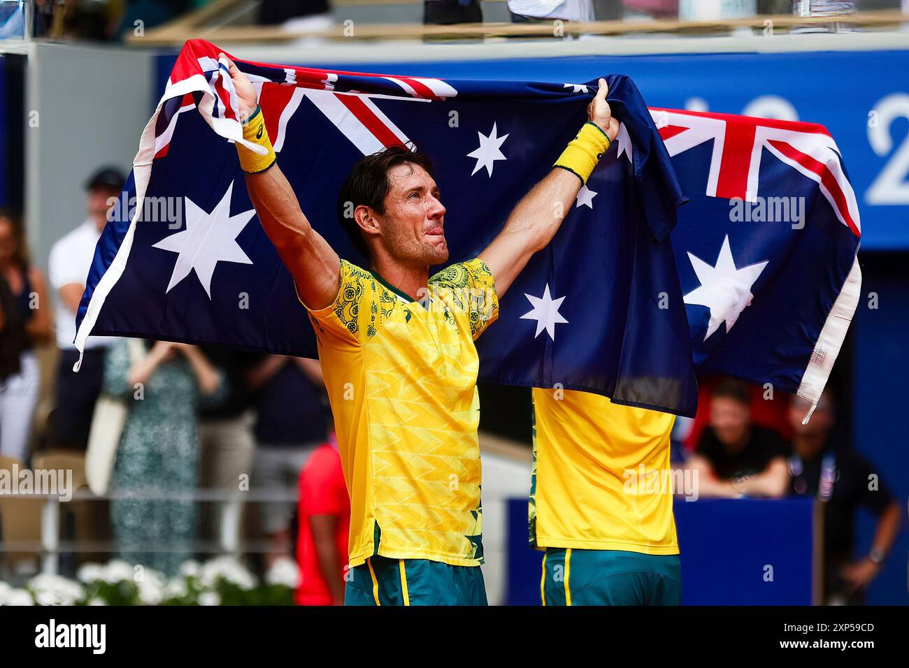 PARIS, FRANCE - AUGUST 03: Matthew Eden with the Australian flag after ...