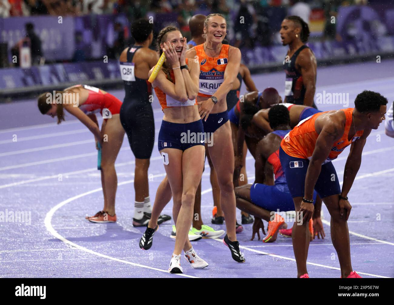 Netherlands 4x400 mixed relay team hi-res stock photography and images ...