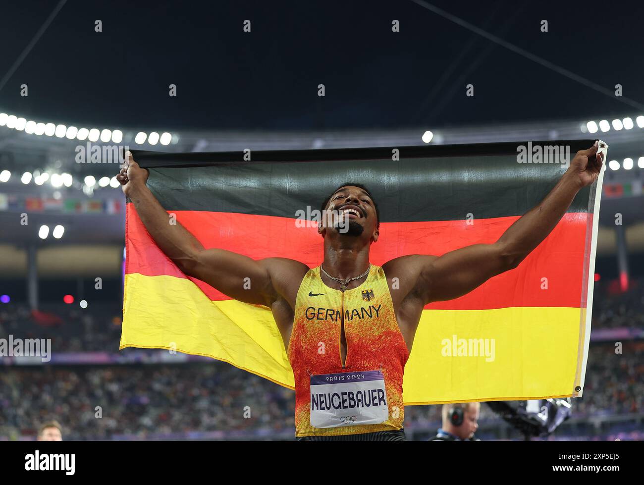 Paris, France. 3rd Aug, 2024. Leo Neugebauer of Germany celebrates ...