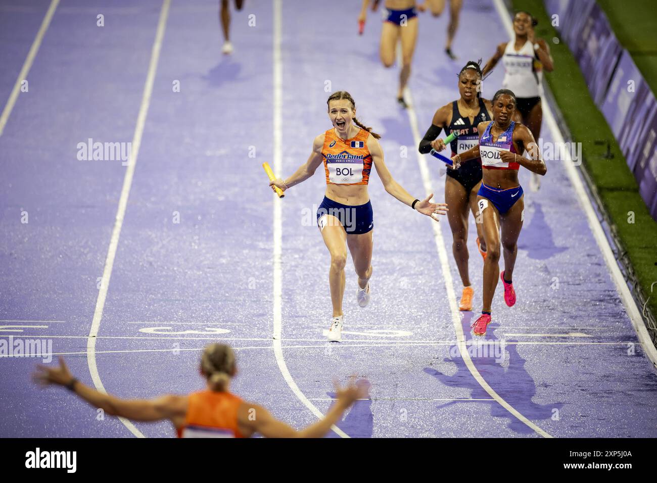 Paris, France. 3rd Aug 2024. PARIS - Femke Bol and Lieke Klaver cheer ...