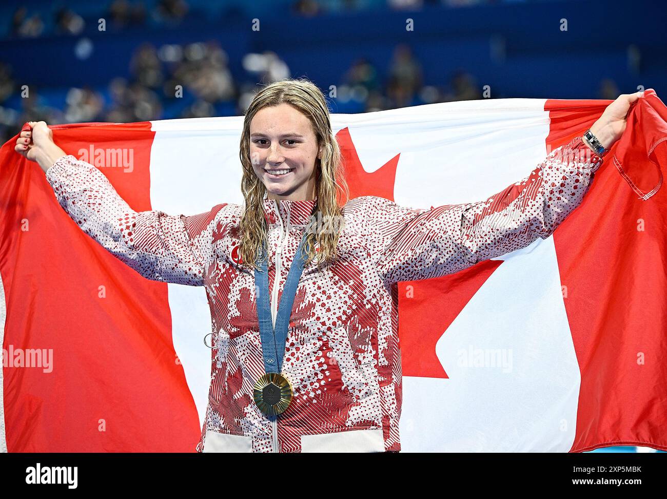 Paris, France. 3rd Aug, 2024. Gold medalist Summer McIntosh of Canada ...