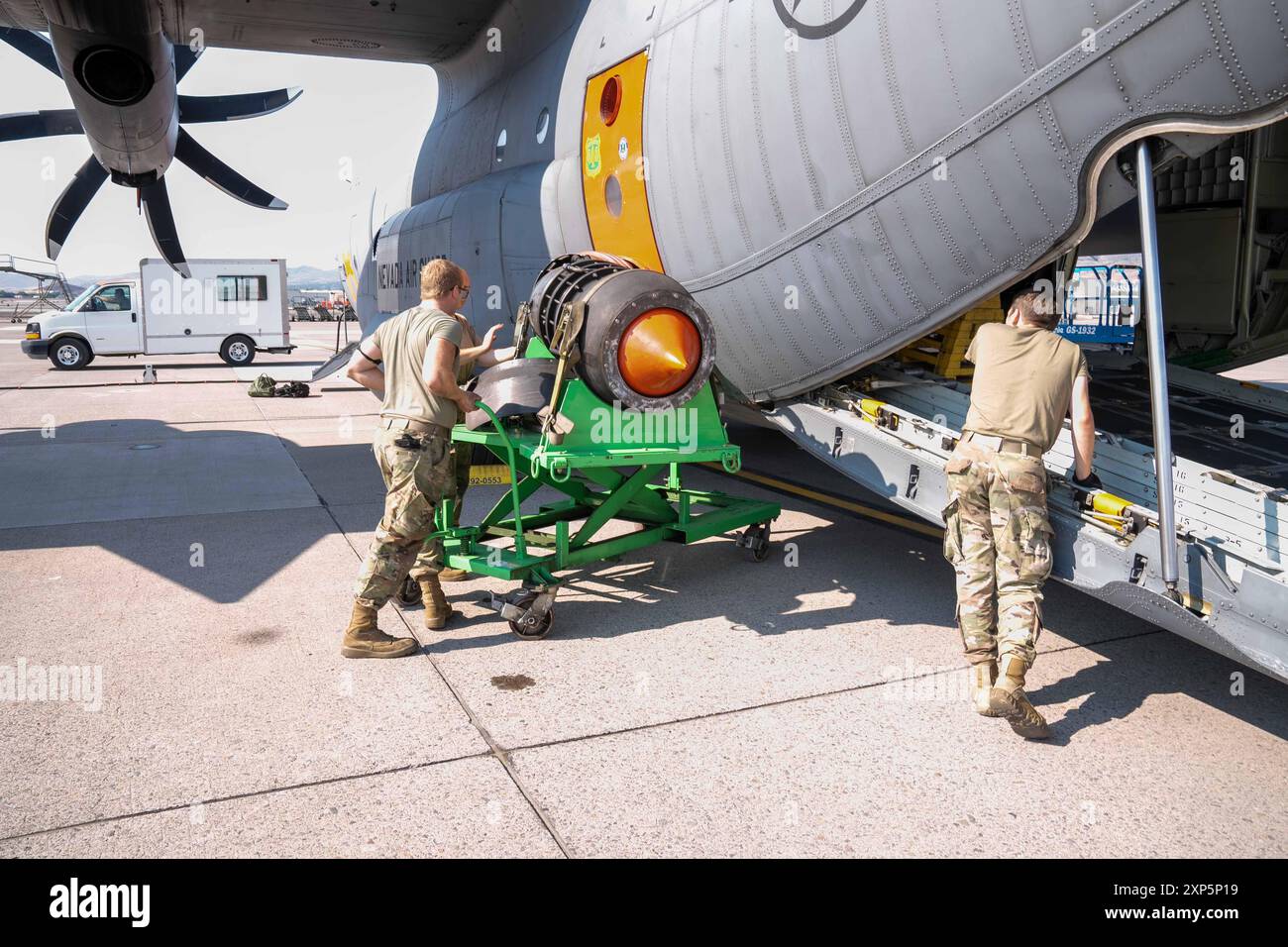Modular airborne fire fighting system maffs hi-res stock photography ...