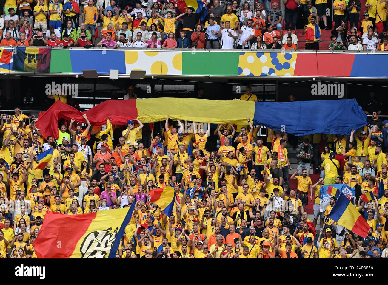 Did these fans give their team bad luck? Romanian football fans display ...