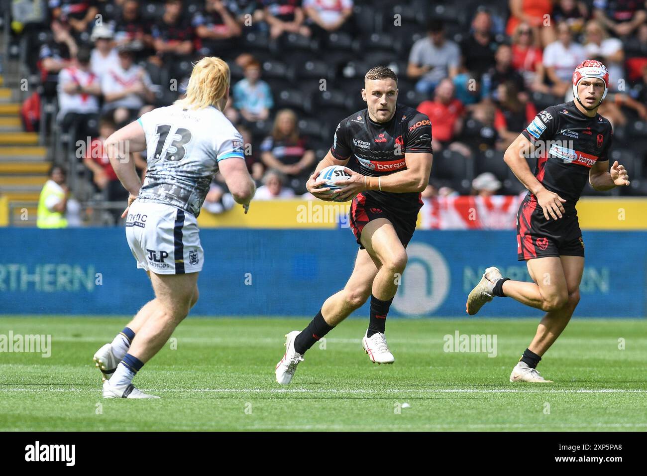 Hull, England - 3rd August 2024 - Matty Lees of St Helens in action ...