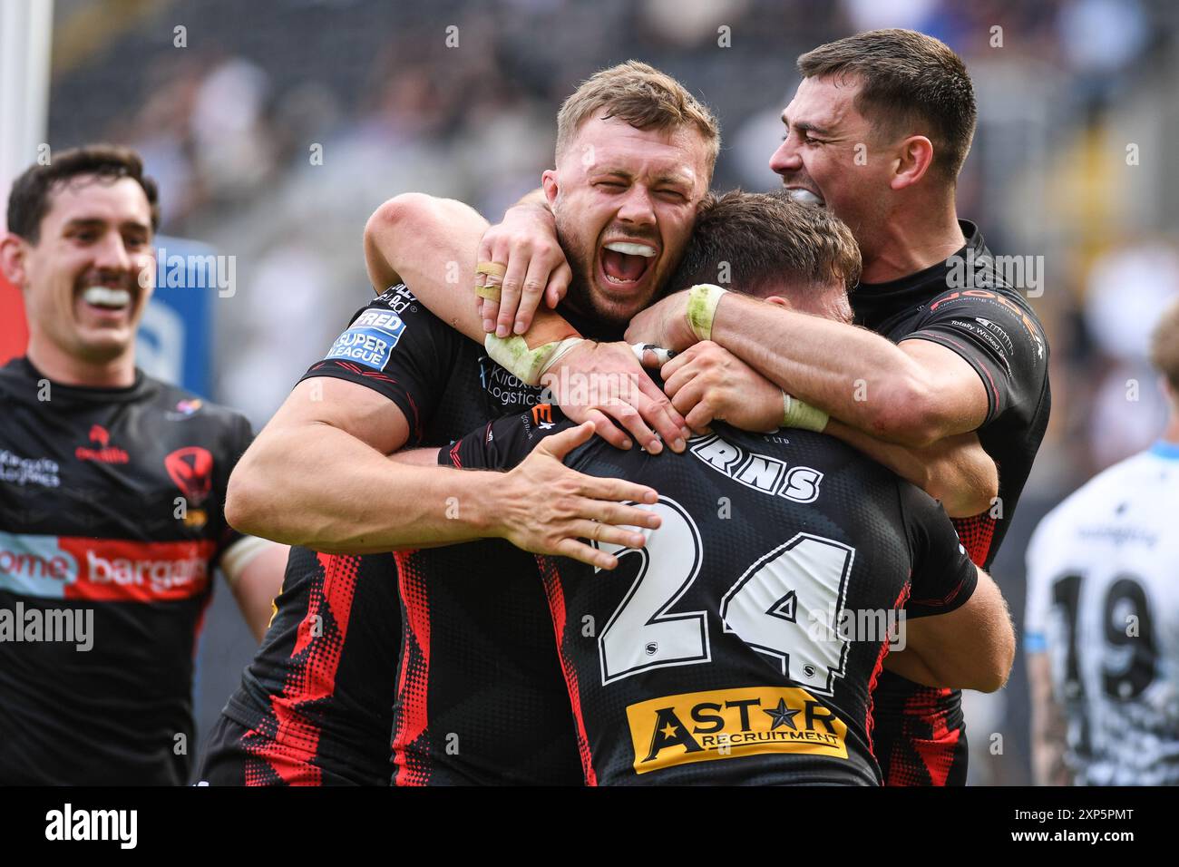 Hull, England - 3rd August 2024 - Jake Burns of St Helens celebrates ...