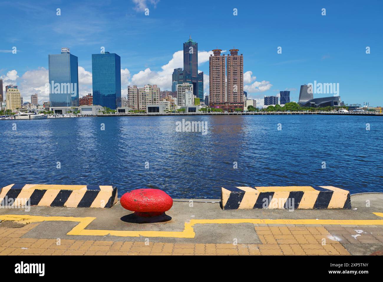 Kaohsiung Harbour Skyline, Kaohsiung, Taiwan Stock Photo - Alamy