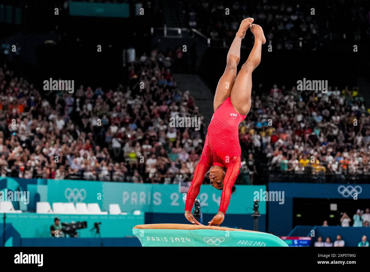 Simone biles paris olympics hi-res stock photography and images - Alamy