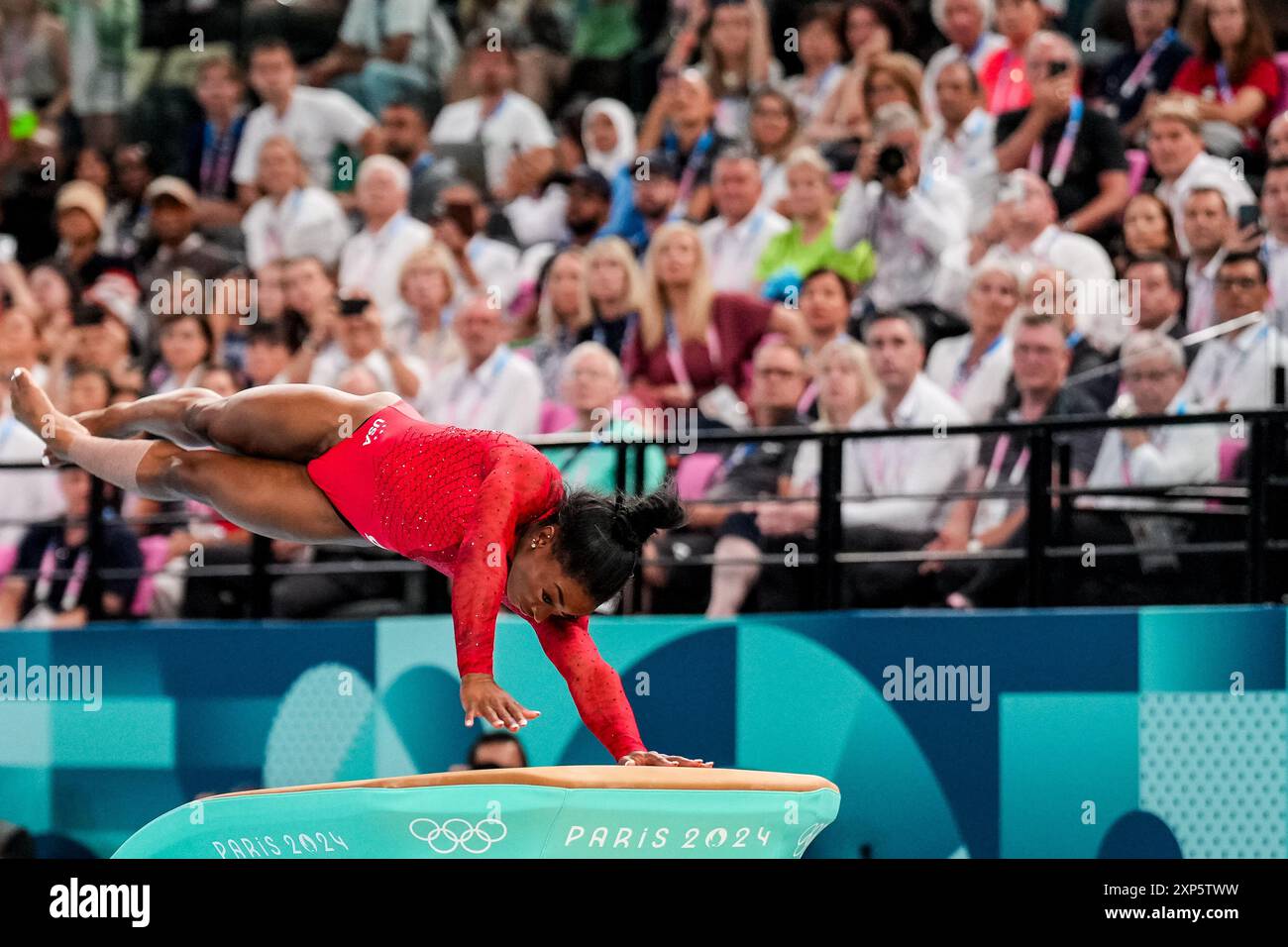 Simone biles olympics 2024 hi-res stock photography and images - Alamy