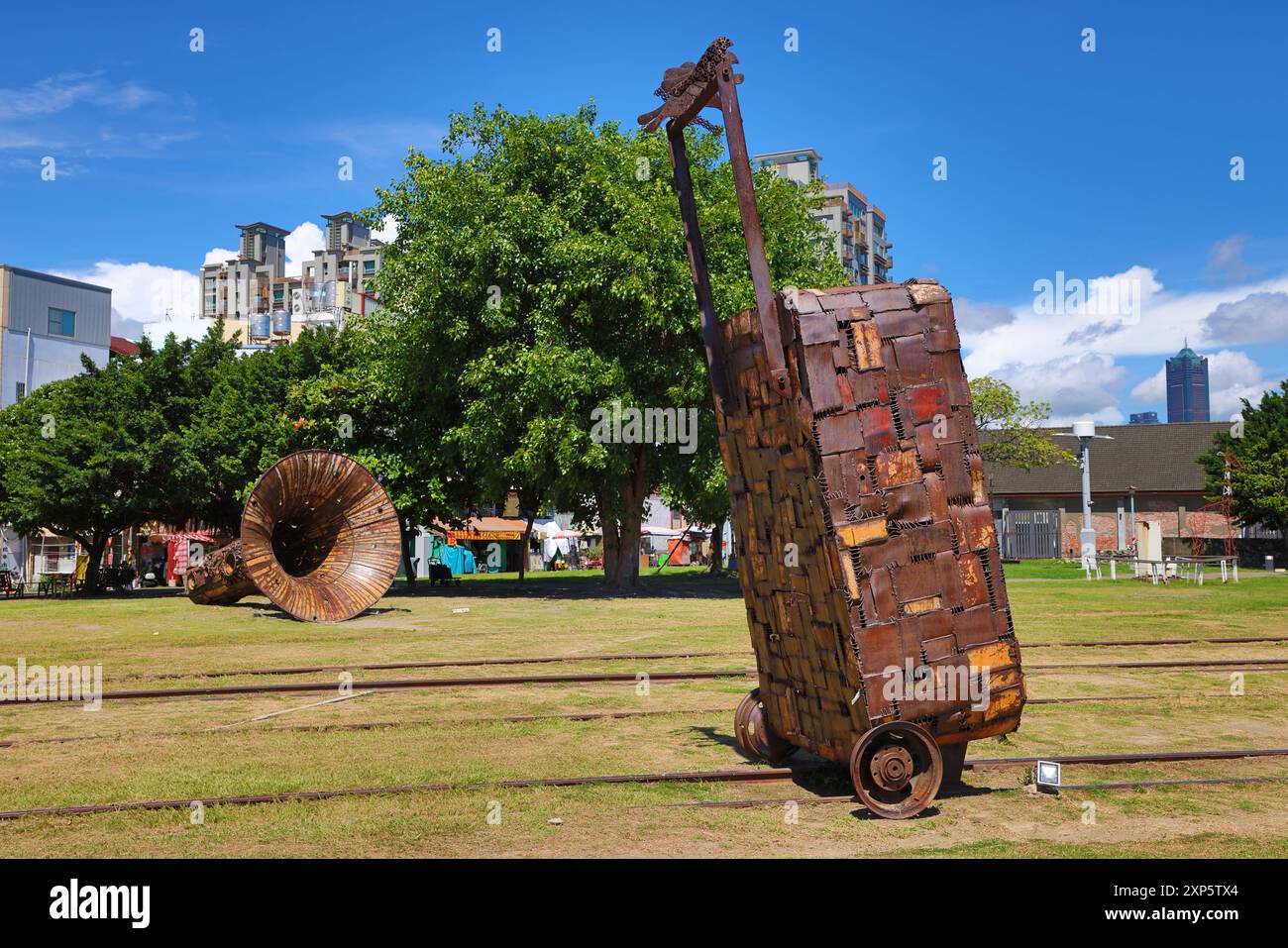 Pier 2 art center hi-res stock photography and images - Alamy