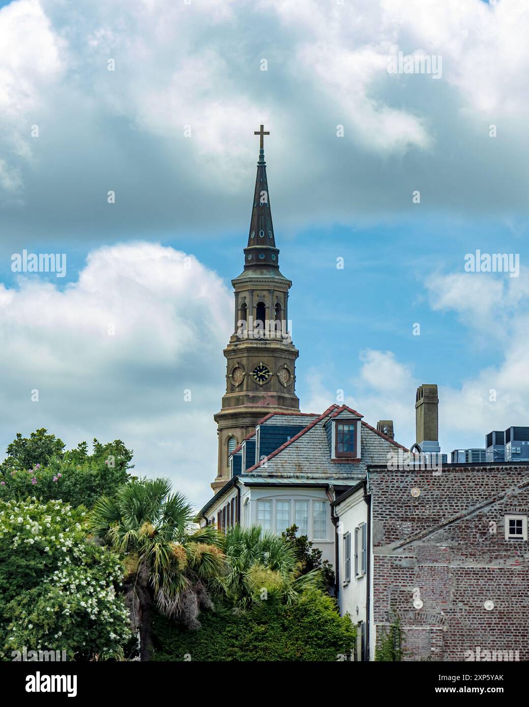 Charleston historic charm hi-res stock photography and images - Alamy