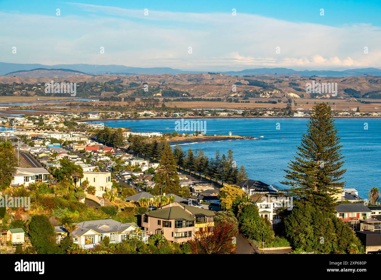 The view from Bluff Hill (Mataruahou) down on Napier west, West Shore ...