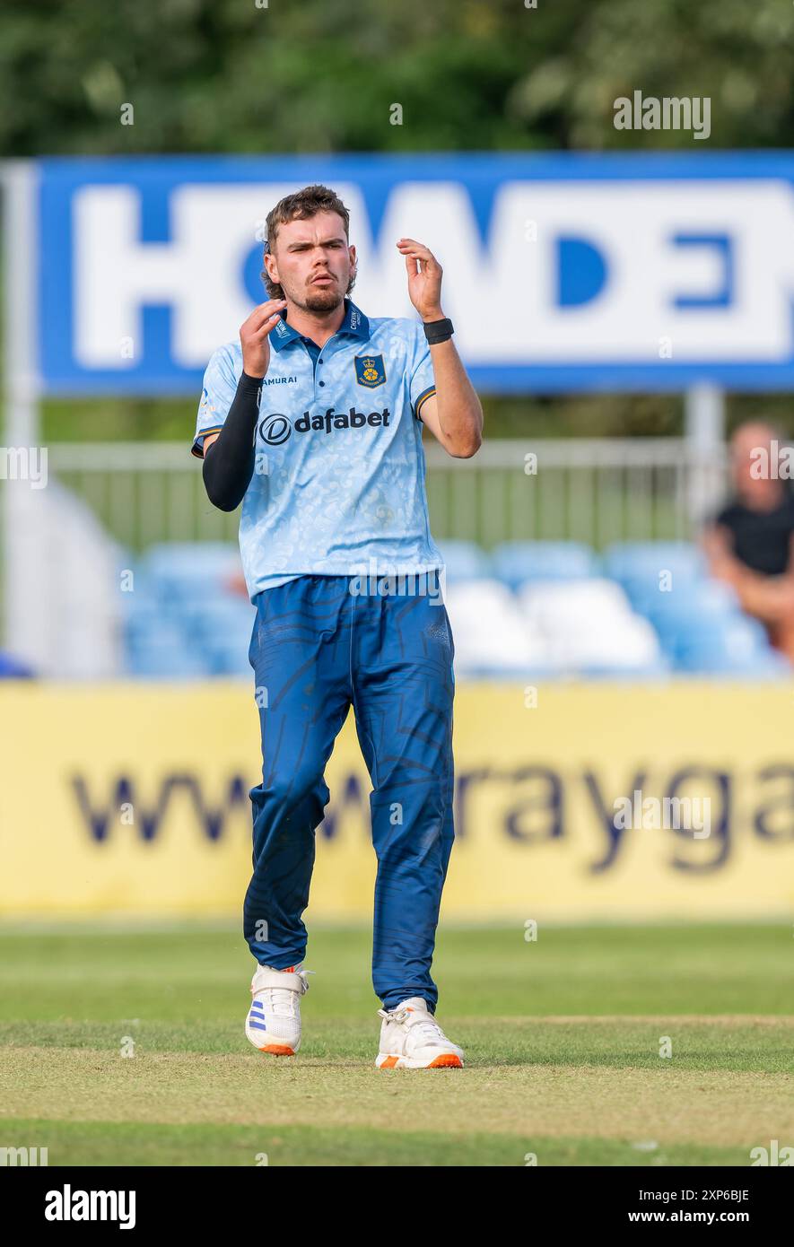 Sam Conners bowling for Derbyshire in a One Day Cup Match between ...
