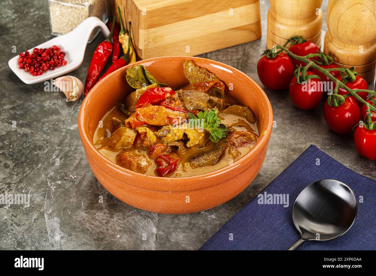 Yellow THai curry with beef and vegetables Stock Photo - Alamy