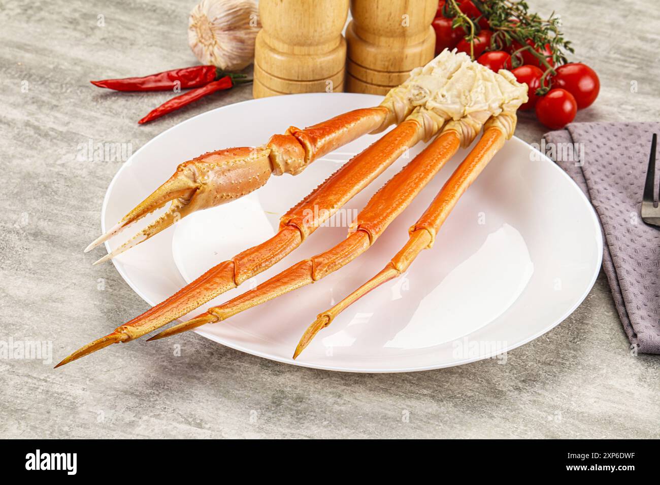 Delicous luxury boiled crab claw legs Stock Photo - Alamy