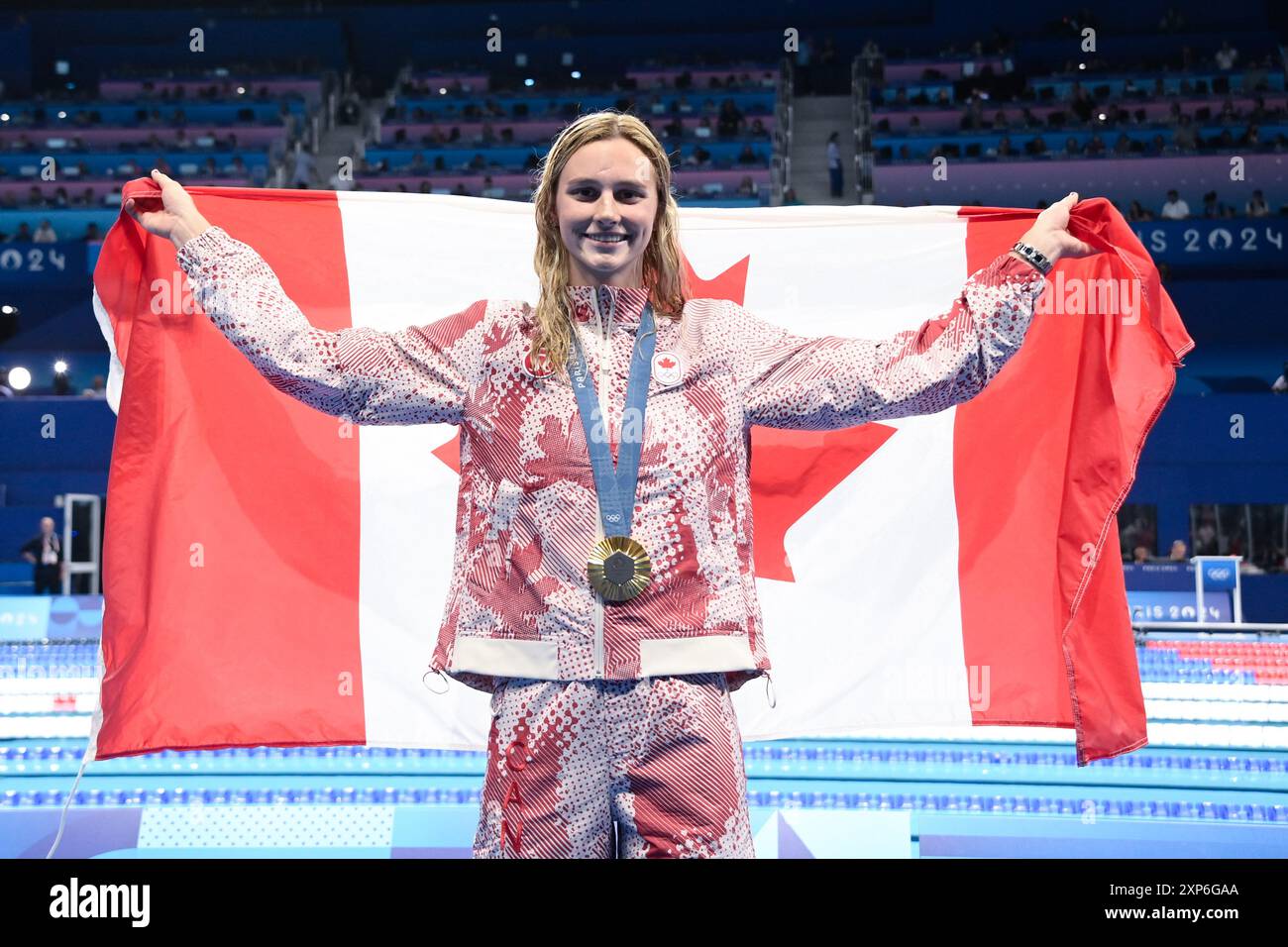 Paris, France. 3rd Aug 2024. Summer McIntosh ( CAN ) Gold medal ...