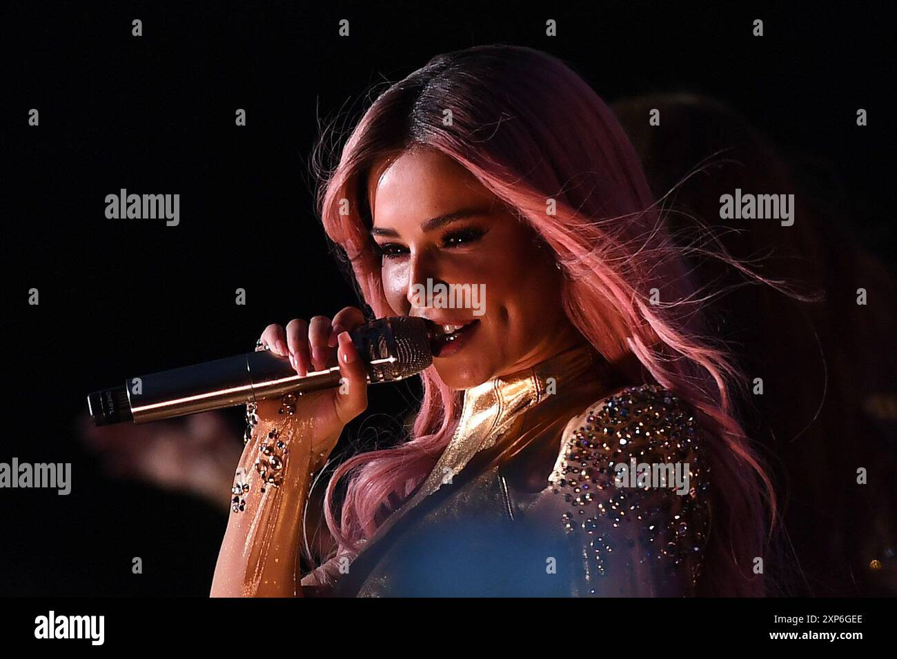 Girls aloud 2024 hi-res stock photography and images - Alamy