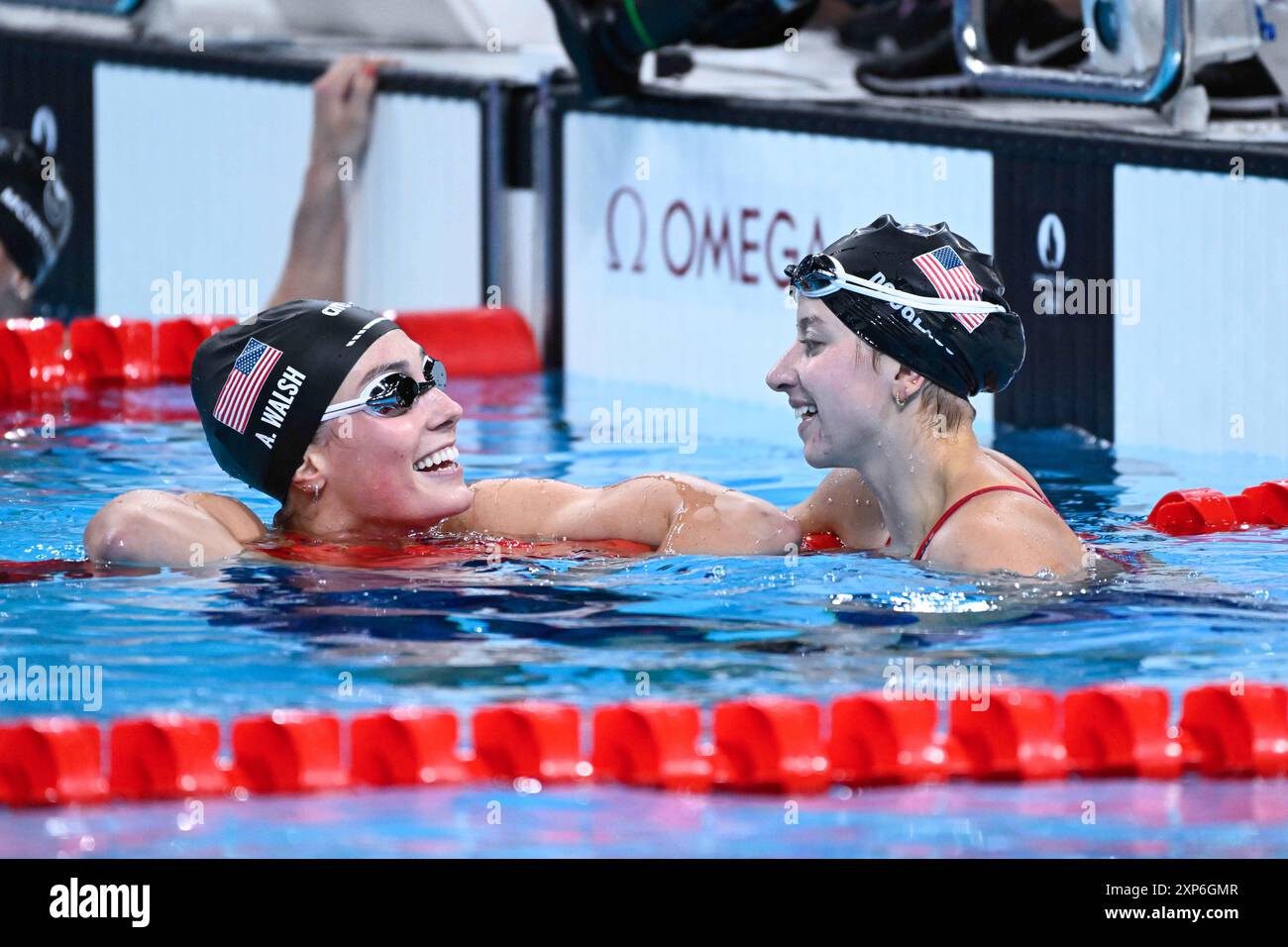 Paris, France. 3rd Aug 2024. Alex Walsh ( USA ) and Kate Douglass ( USA ...
