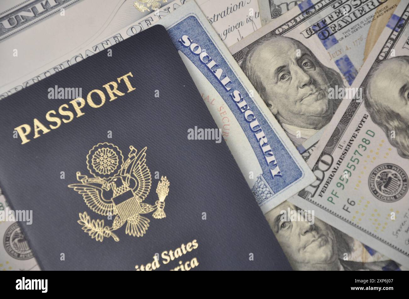 Social Security Card and US Citizen Passport Stock Photo - Alamy