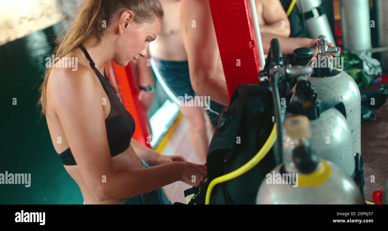 Slow motion young woman snorkeling hi-res stock photography and images - Alamy