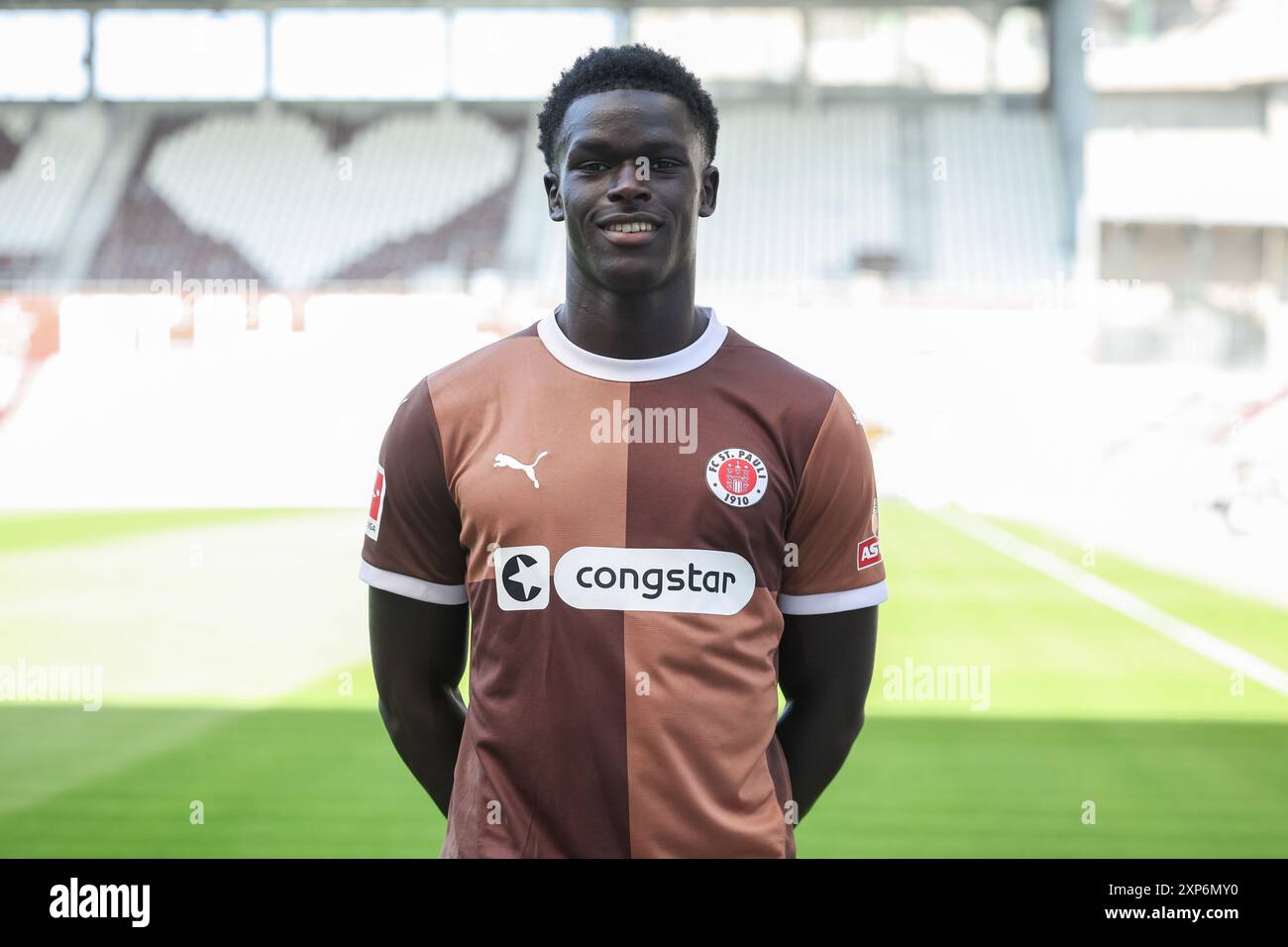 Hamburg, Germany. 31st July, 2024. Soccer Bundesliga, FC St. Pauli ...