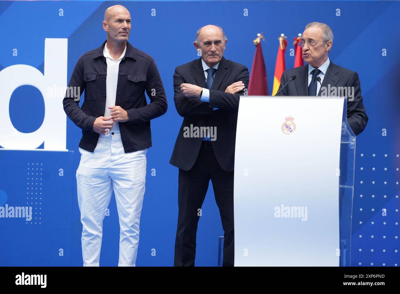 Zinedine Zidane, Honorary President of Real Madrid Jose MARTINEZ PIRRI ...