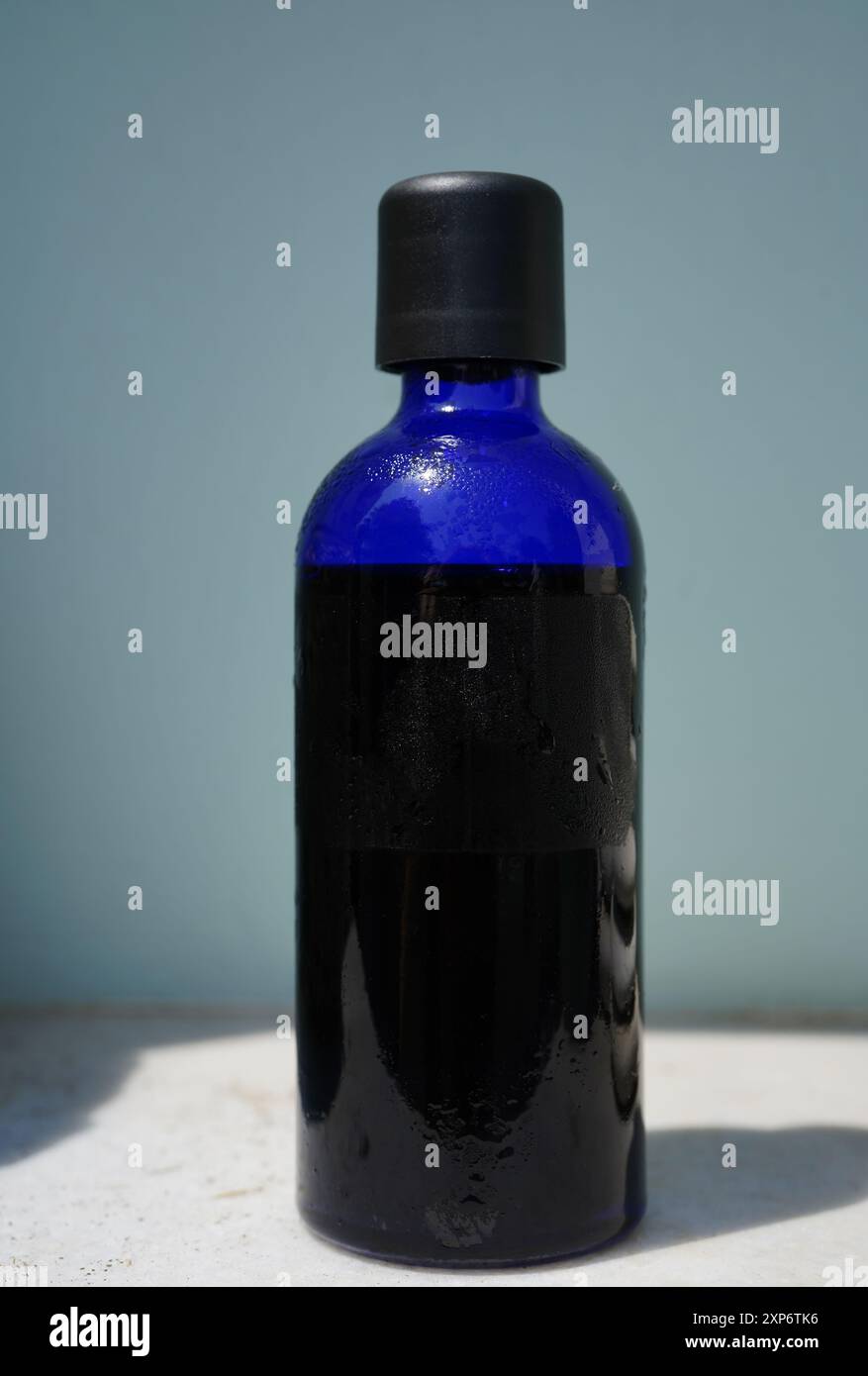 Methylene blue bottle hi-res stock photography and images - Alamy