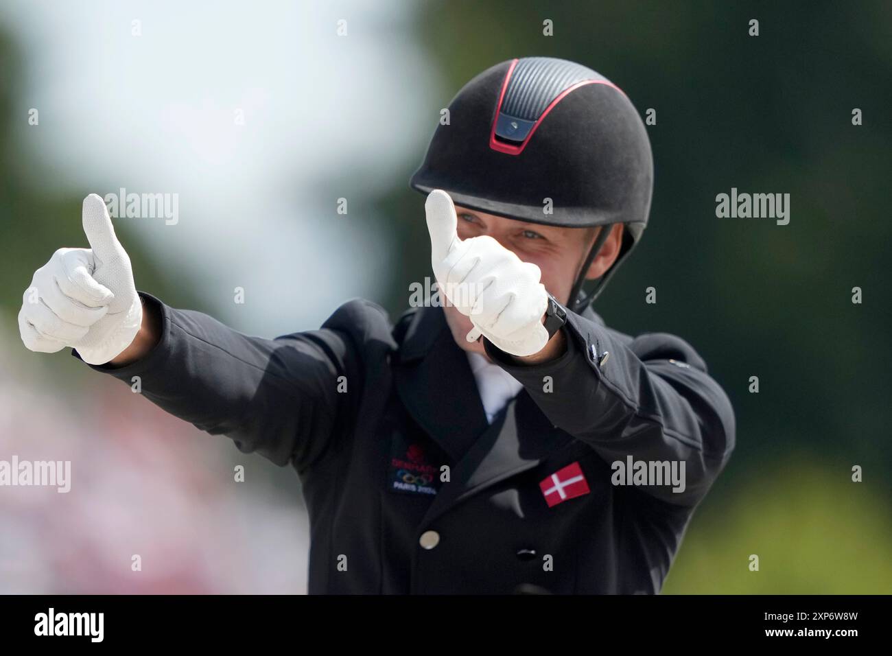 Denmark's Daniel Bachmann Andersen riding Vayron thumbs up during the ...