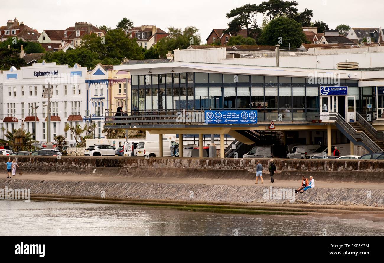 The exterior of the Shoreline Restaurant on Paignton Beach Stock Photo ...