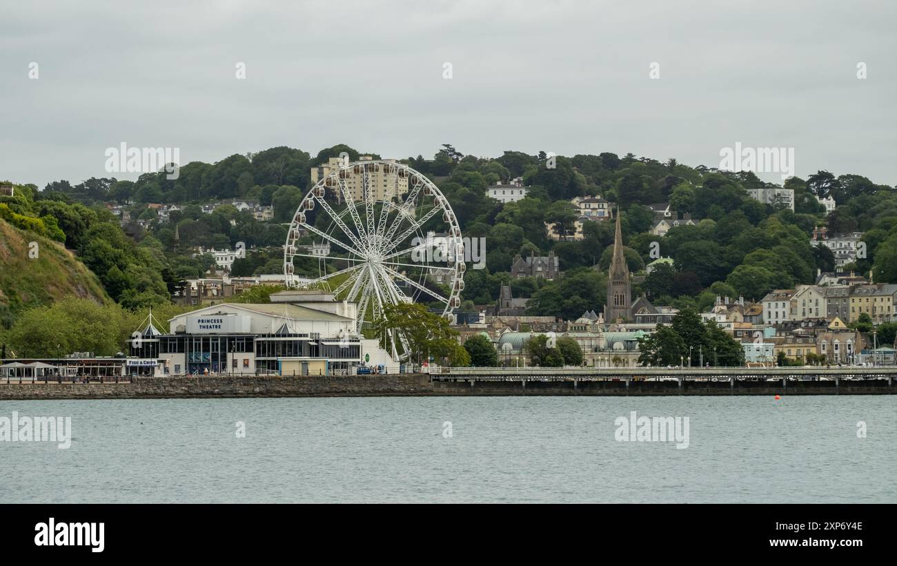 Exterior shot long range hi-res stock photography and images - Alamy