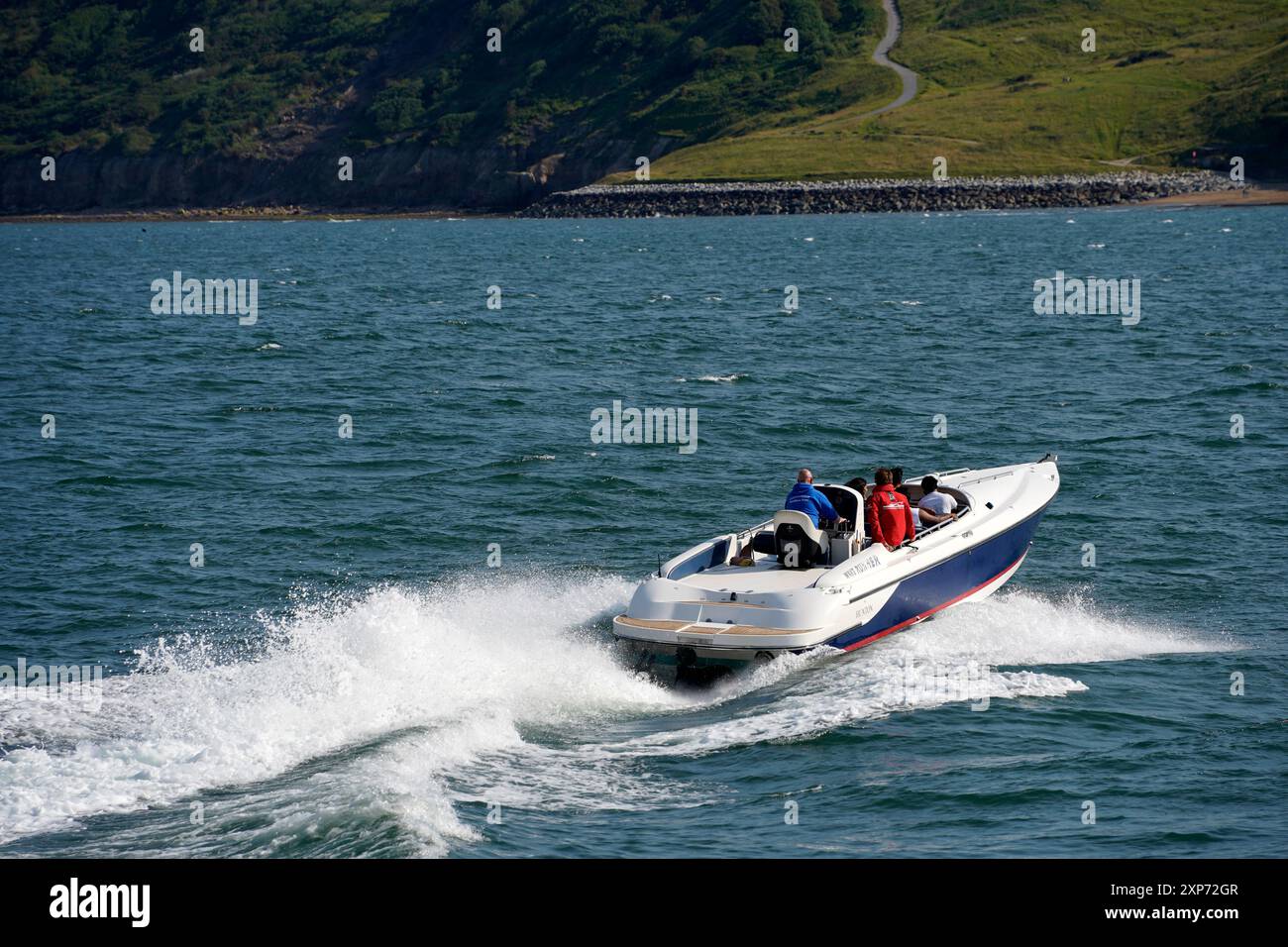 Scarborough speed boat hi-res stock photography and images - Alamy