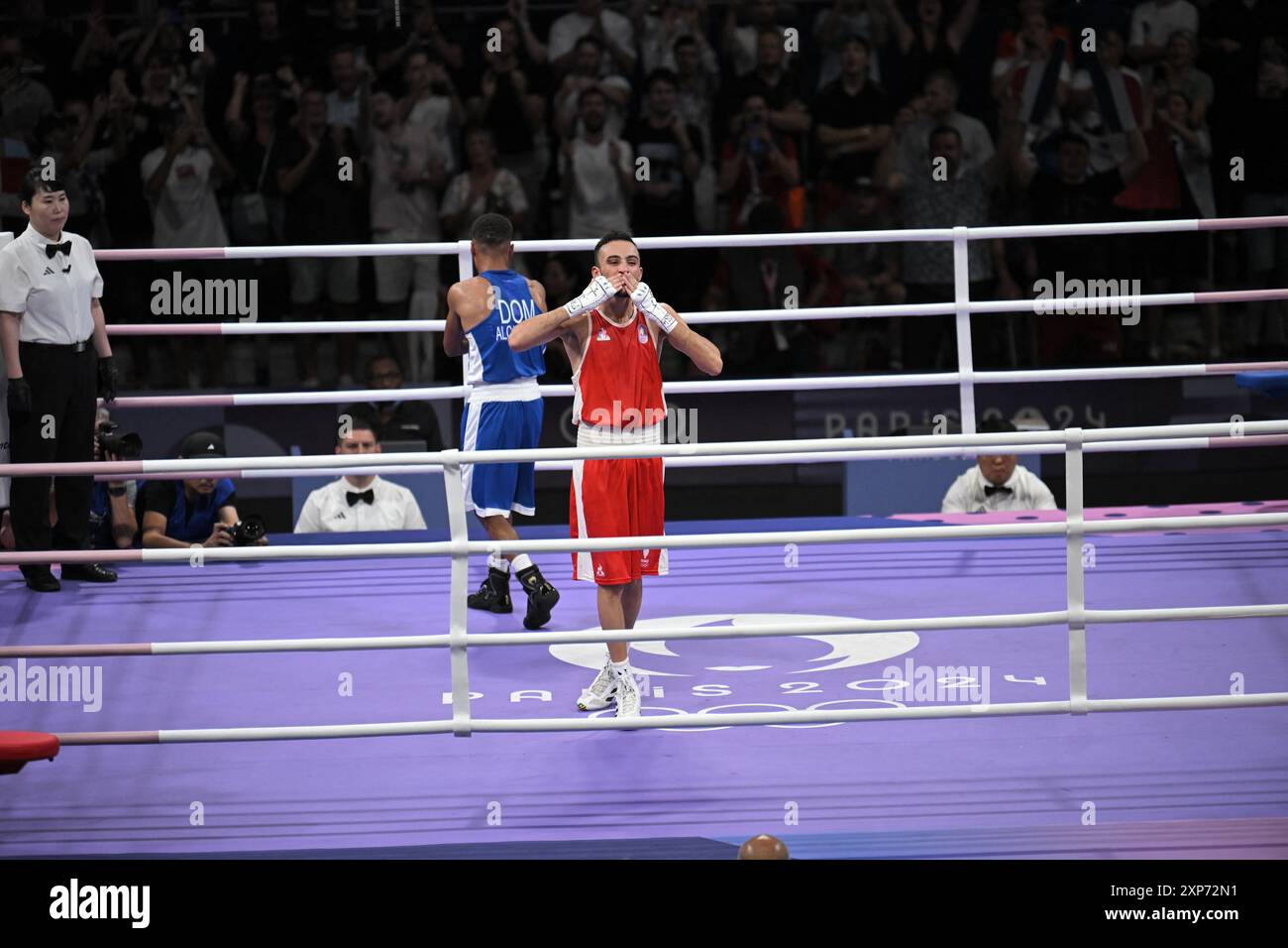 Billal Bennama of Team France against Junior Alcantara Reyes during the ...