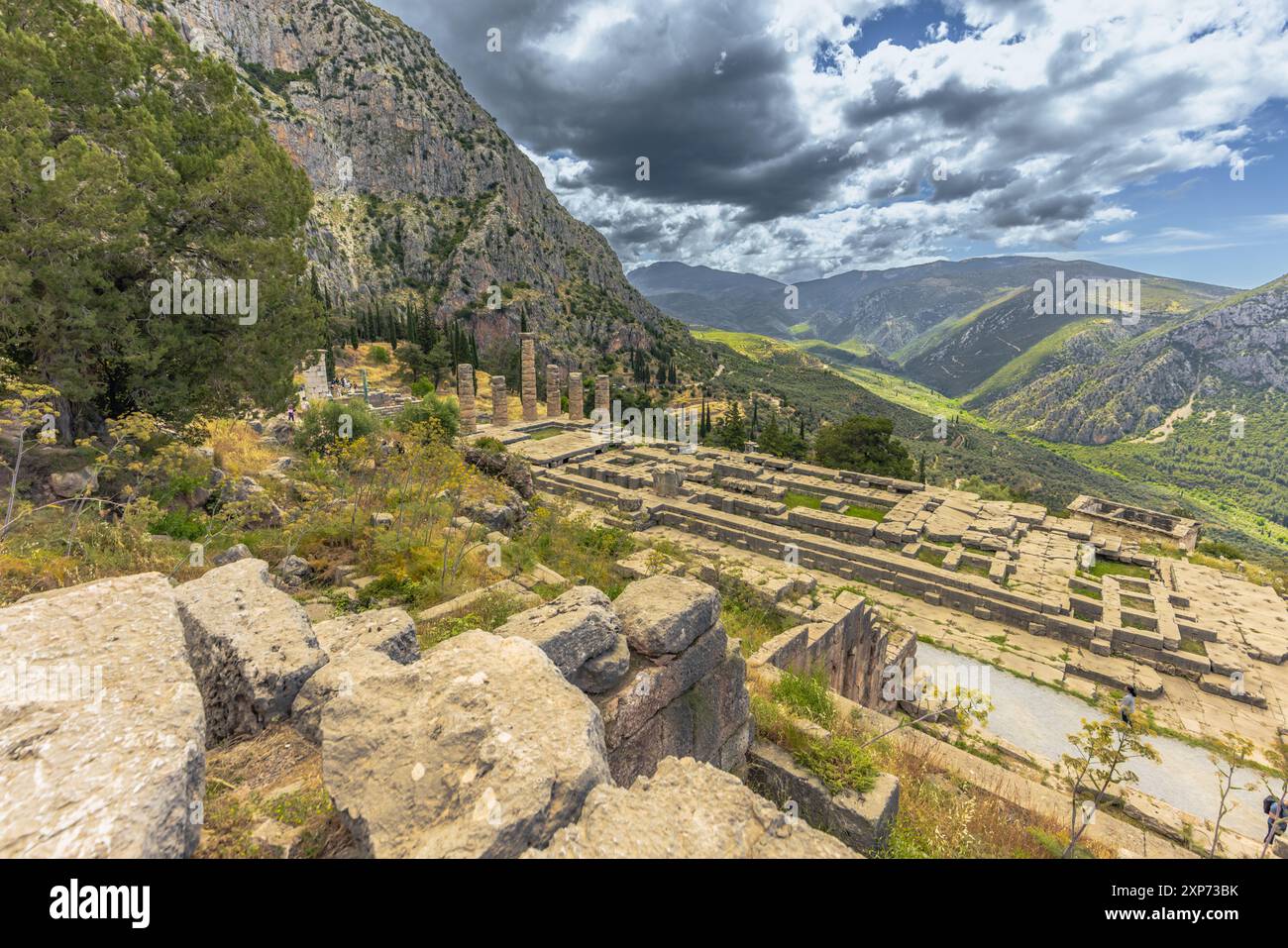 Delphi, Greece, May 4th 2024: The legendary Archaeological ruins of the ...
