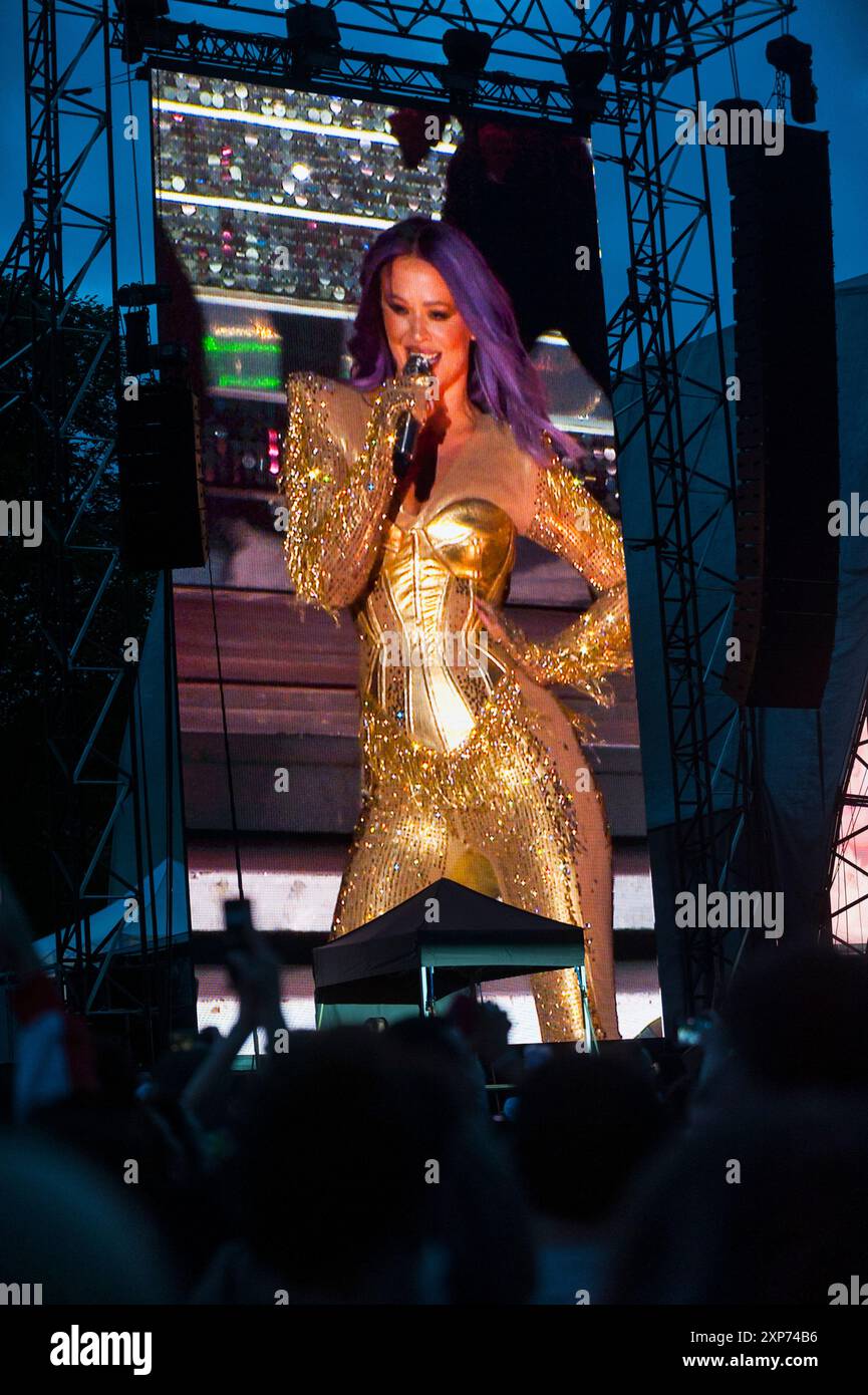 Brighton Pride, UK, 3rd August 2024. Girls Aloud headline Fabuloso in ...