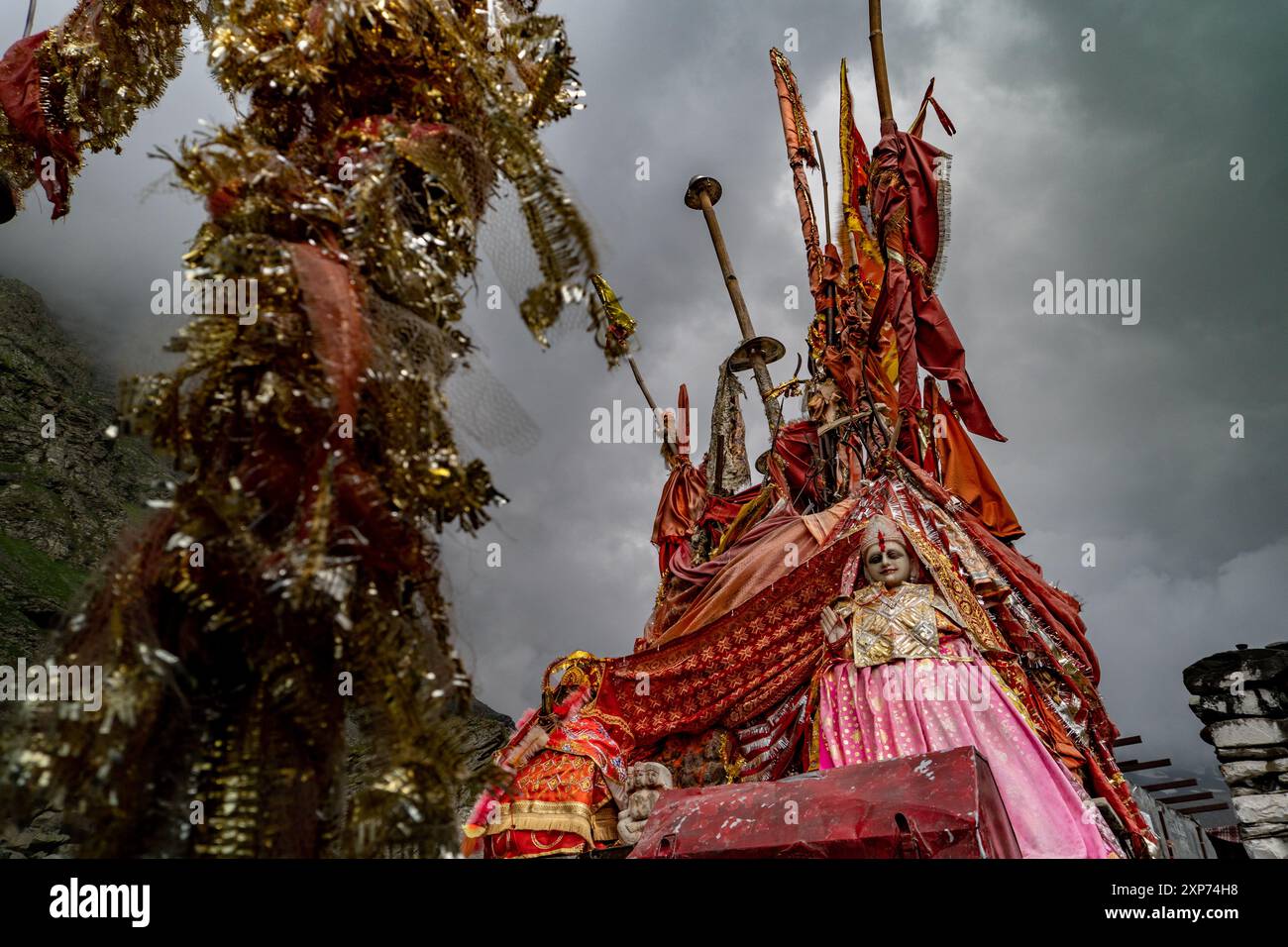 Mani mahesh kailash yatra hi-res stock photography and images - Alamy