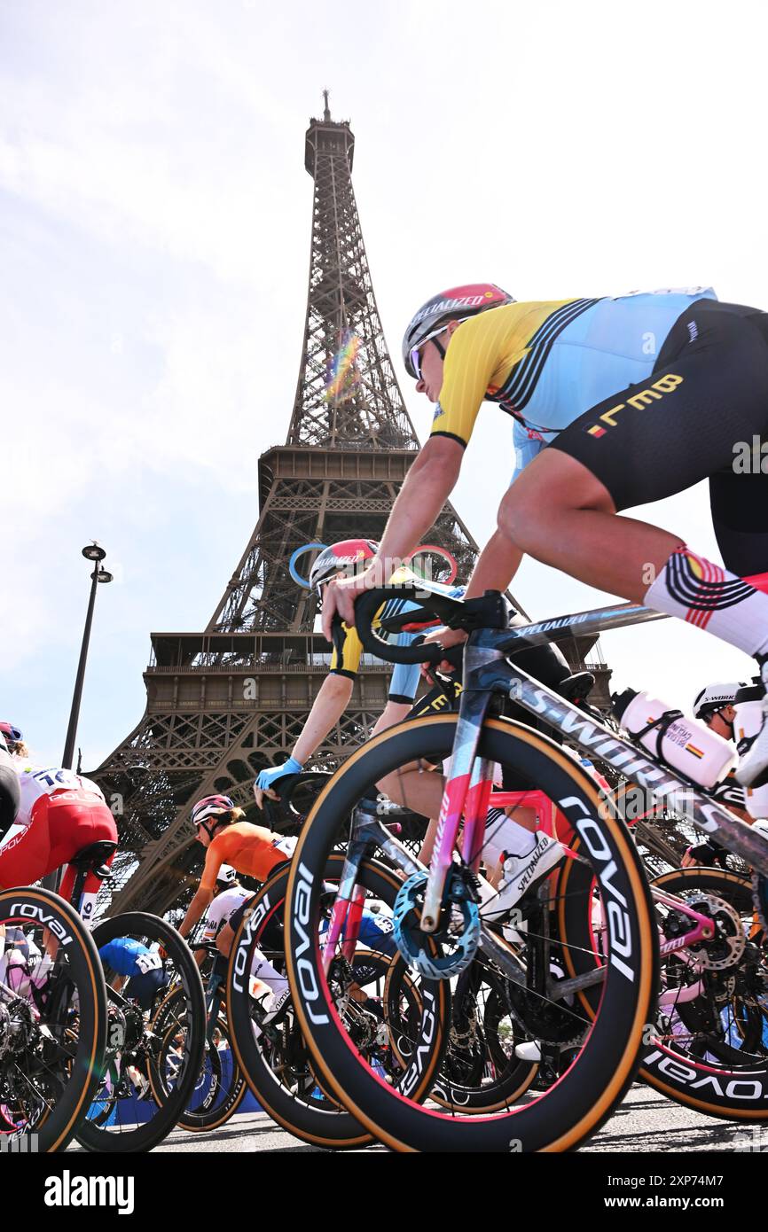 The Eiffel Tower pictured at the start of the women's road race at the ...
